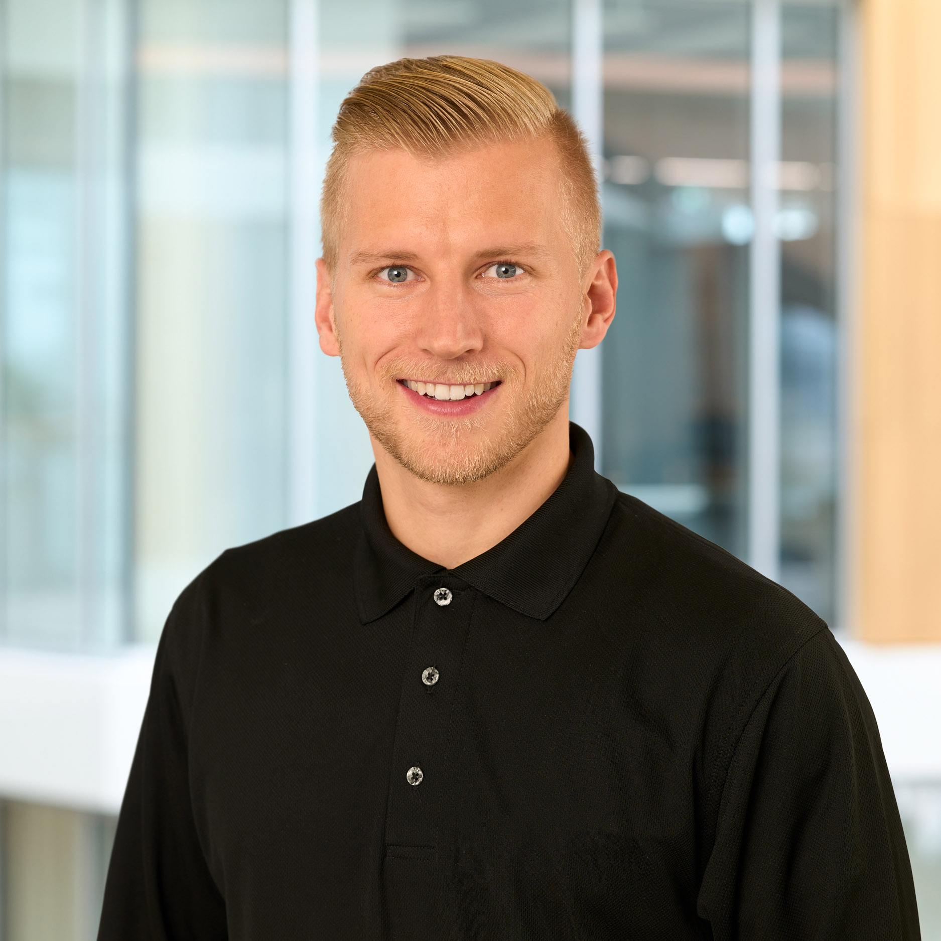 Erfolg mit Kopf by Tim Lopez - Erfolgstitan und Business Mentor